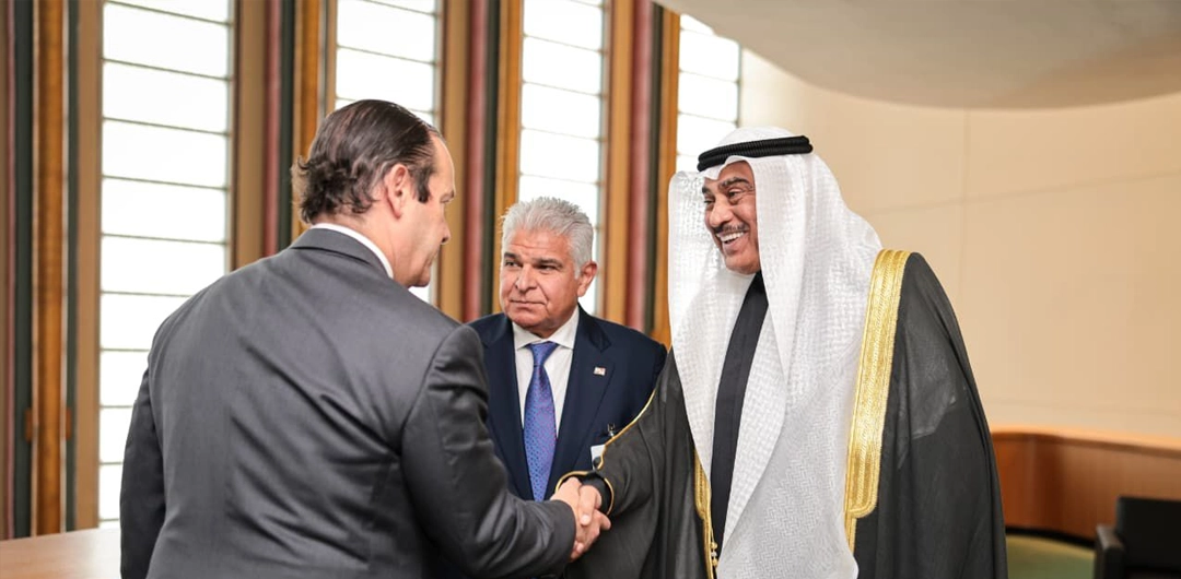 El Presidente Mulino Sostiene un Encuentro Estratégico con el Príncipe ...